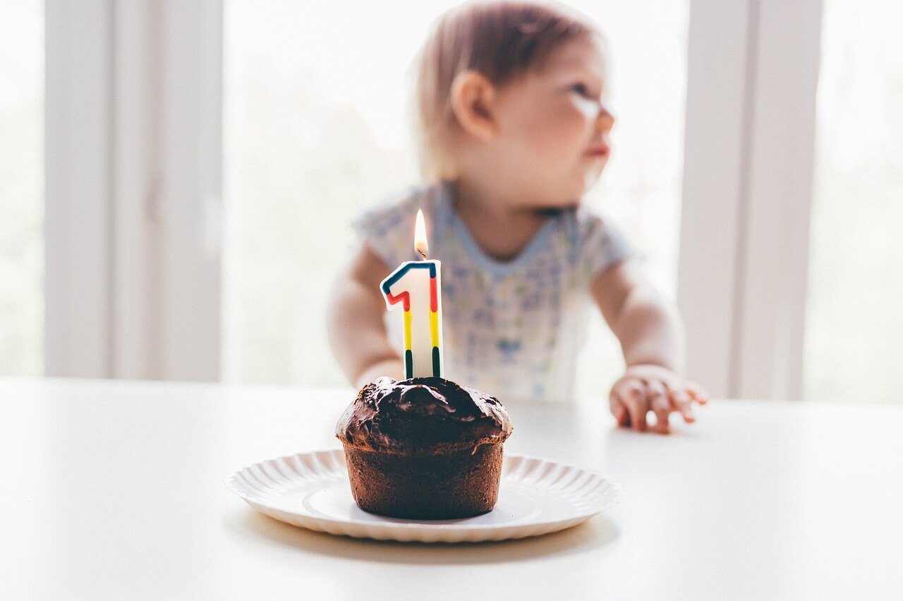 The Ultimate Guide to Planning a First Birthday Party 🧸